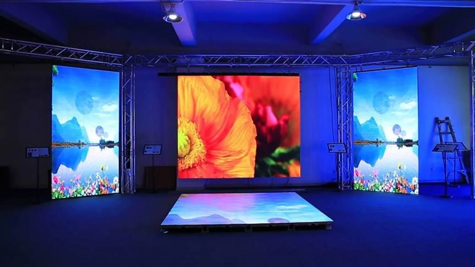 Comparing Traditional LED Displays to SMD Video Walls: Which Is Better ...